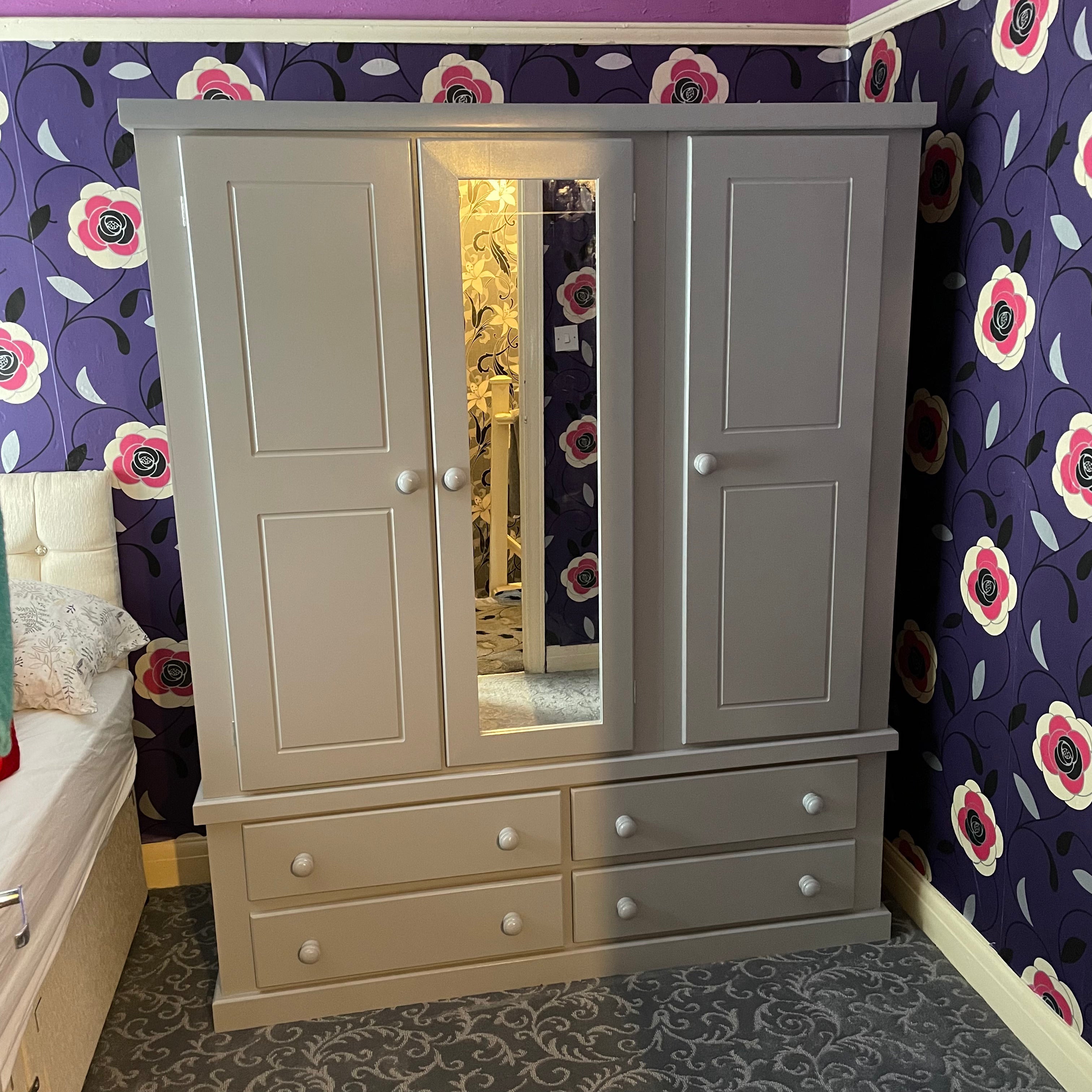 Triple Combi Wardrobe